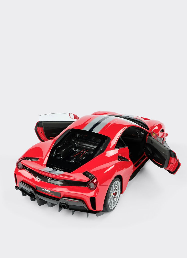 Ferrari 488 Pista model in 1:8 scale in Red | Ferrari®